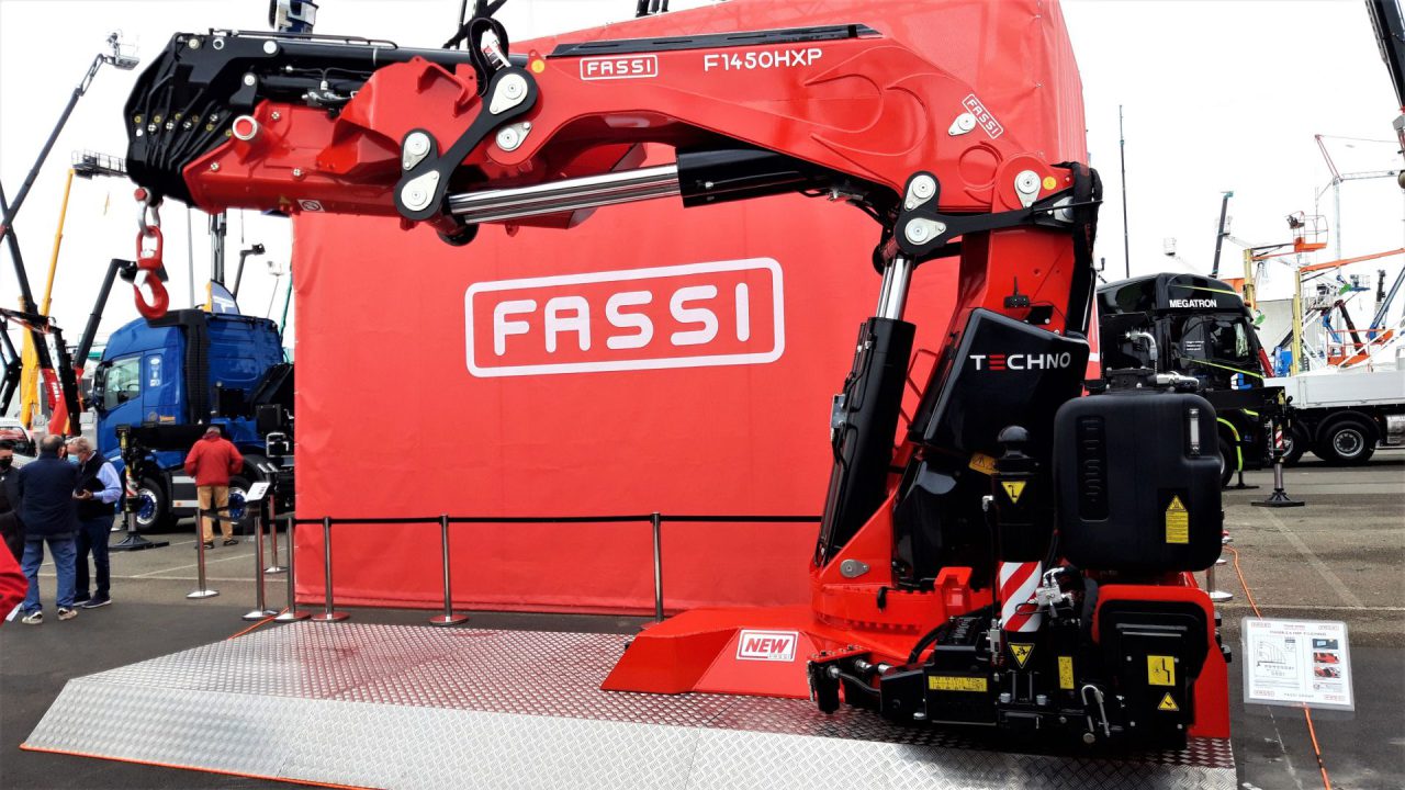Fassi F1450-HXP TECHNO. La nuova frontiera delle articolate. | e ...