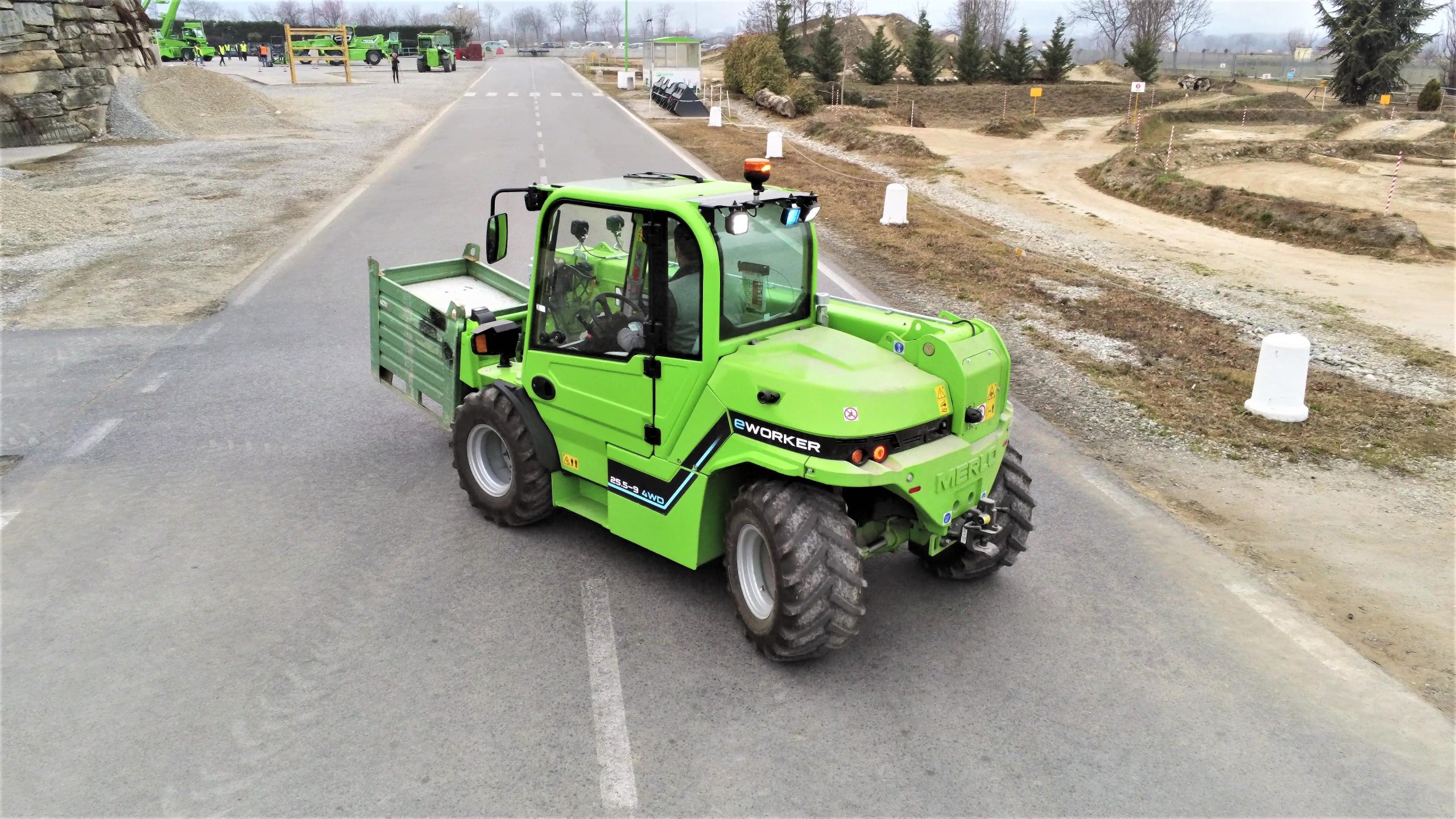 Merlo e-WORKER. Elettrico elettrizzante. | e-construction