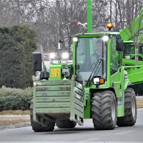 Merlo e-WORKER. Elettrico elettrizzante. | e-construction