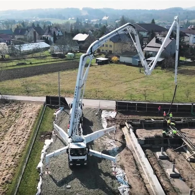 CIFA, la nuova Steeltech K56L nel range fra 50 e 60 metri | e-construction