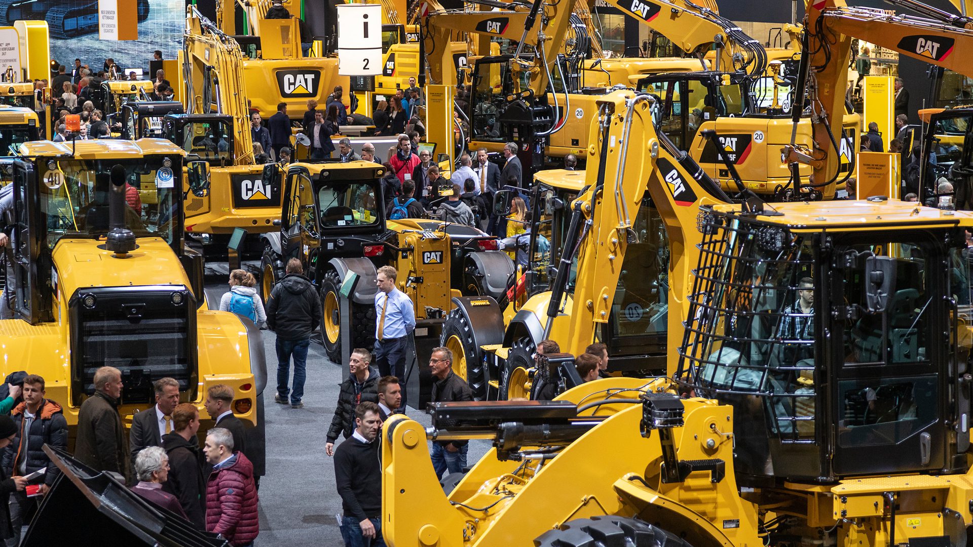 Caterpillar, a Bauma 2022 sotto il "cappello" di Zeppelin | e-construction