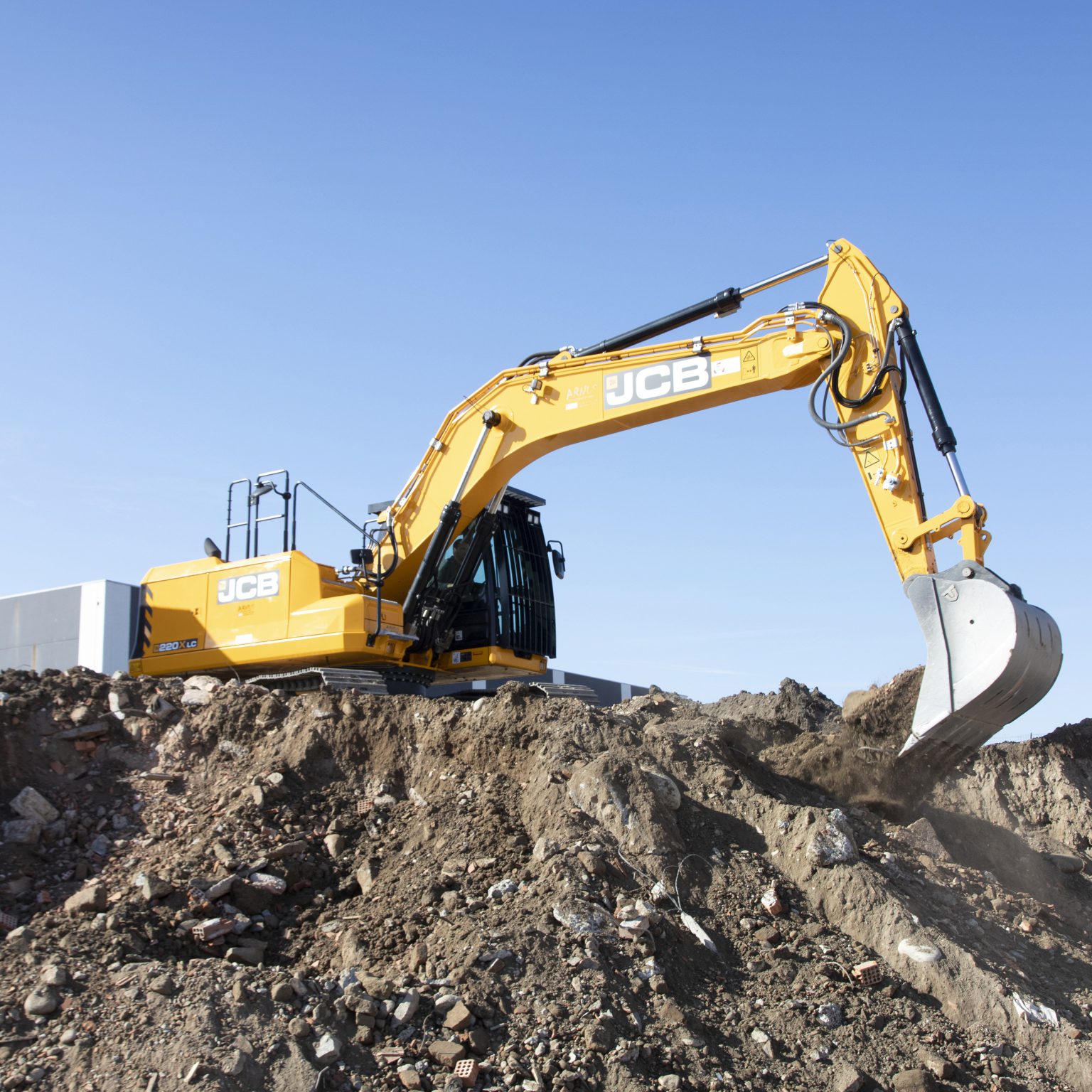 JCB 220X, la positiva prova del cantiere | e-construction