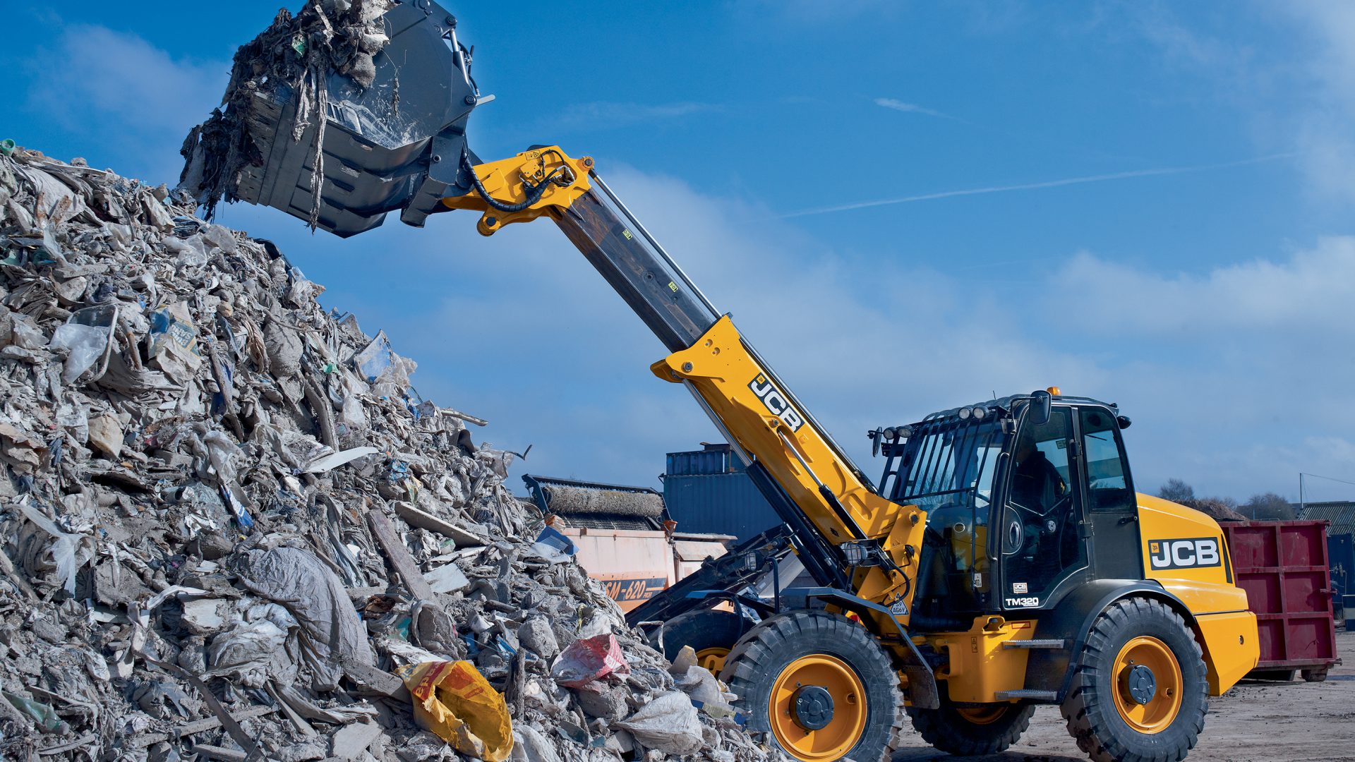 JCB TM320, alte prestazioni per construction e agri | e-construction