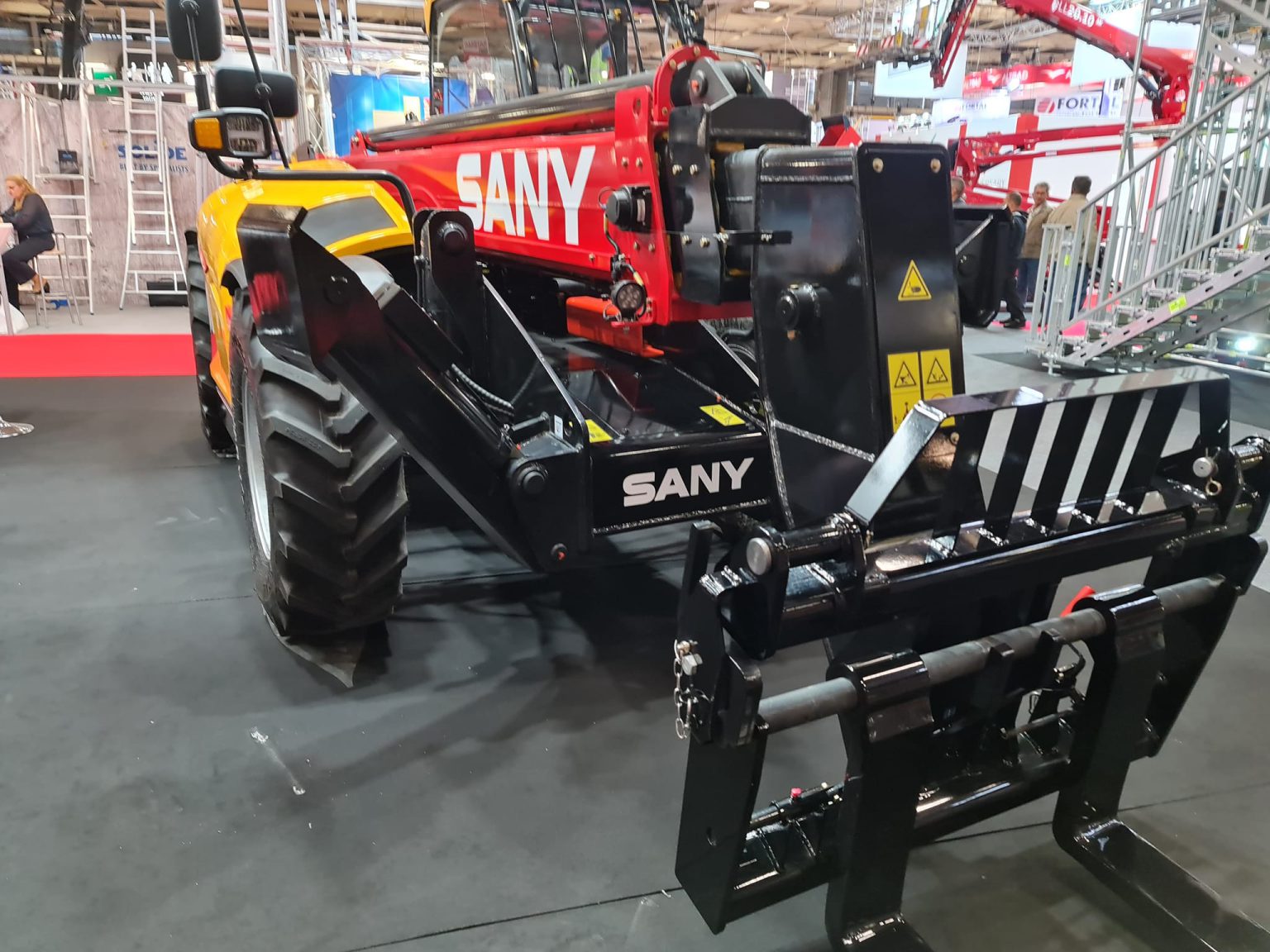 Sany, a Bauma i telescopici made in Europe | e-construction