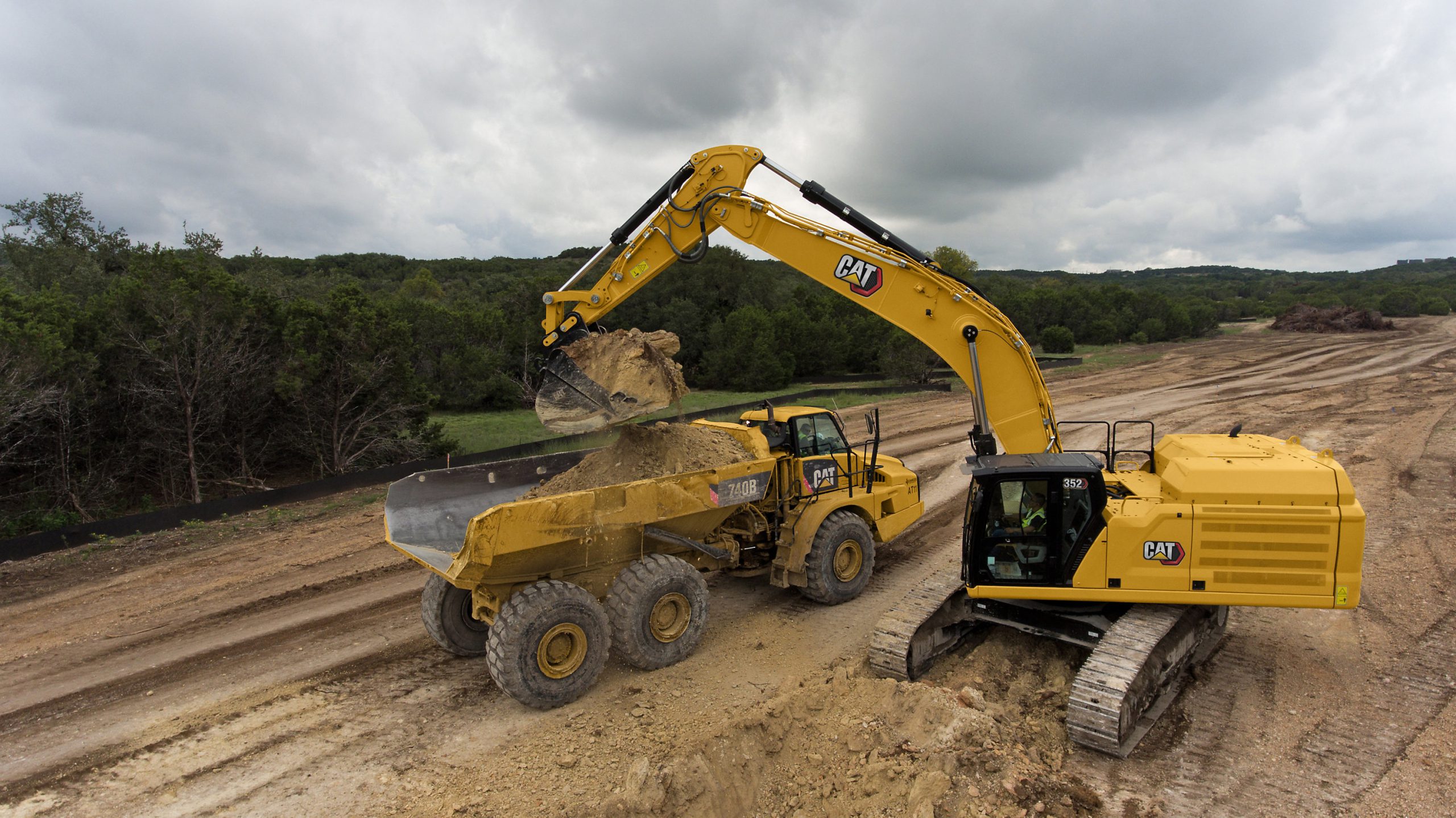 Caterpillar 350 e 352, news nella fascia delle 50 ton | e-construction
