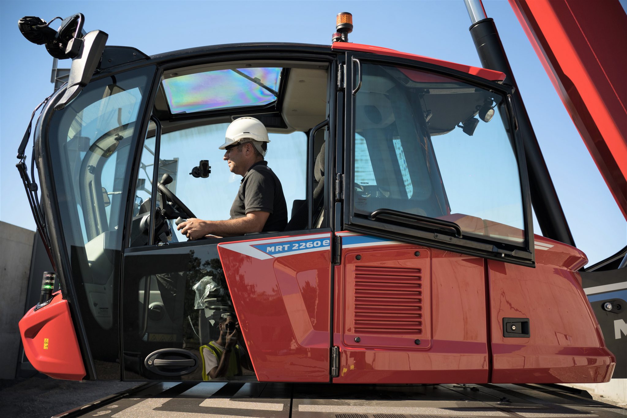 Manitou MRTe, ecco i telescopici rotativi elettrici | e-construction