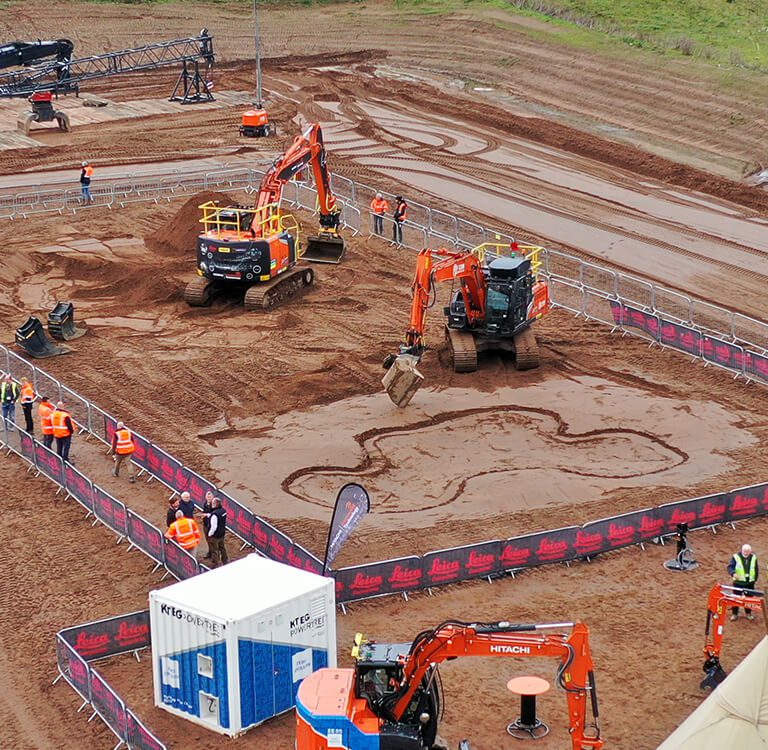 Hitachi, il primo Dig Day è un successo | e-construction