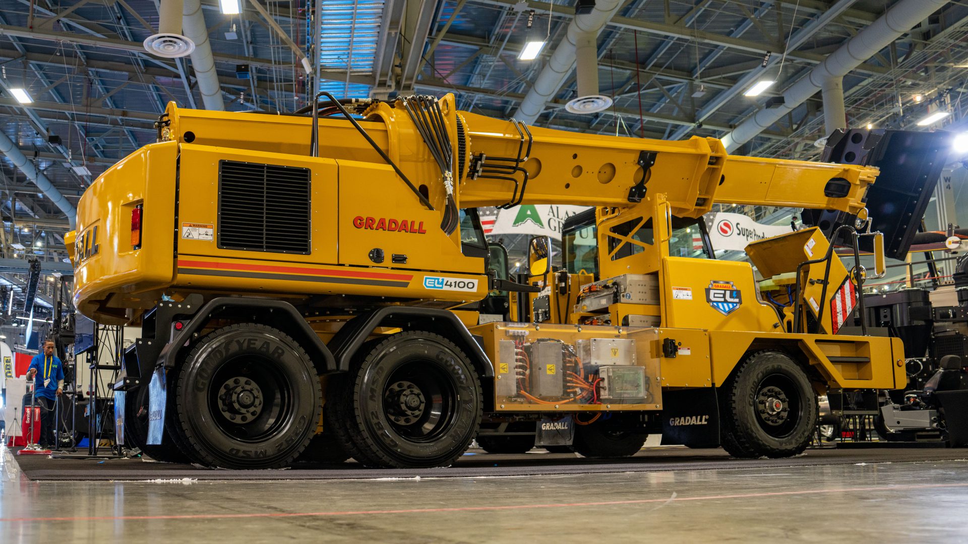 Volvo Penta e GRADALL, insieme per l'elettrico | e-construction