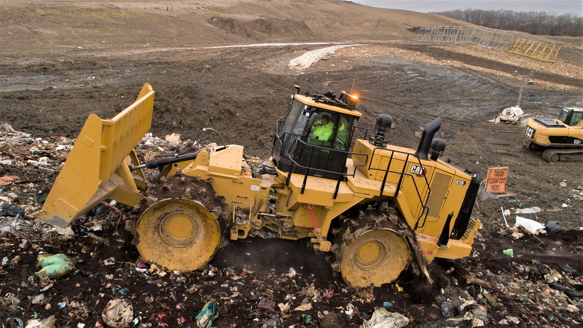 Caterpillar 836, ecco il nuovo big-compattatore | e-construction
