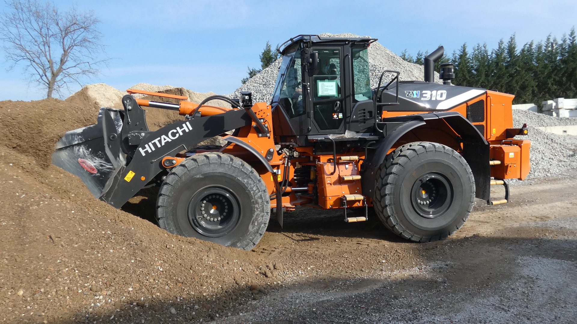 Hitachi ZW310-7, la classe si sente! | e-construction
