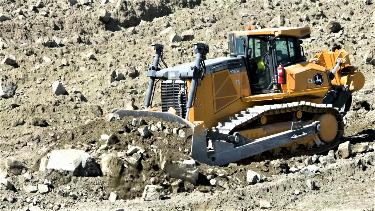 John Deere 1050K, il dozer top di gamma | e-construction