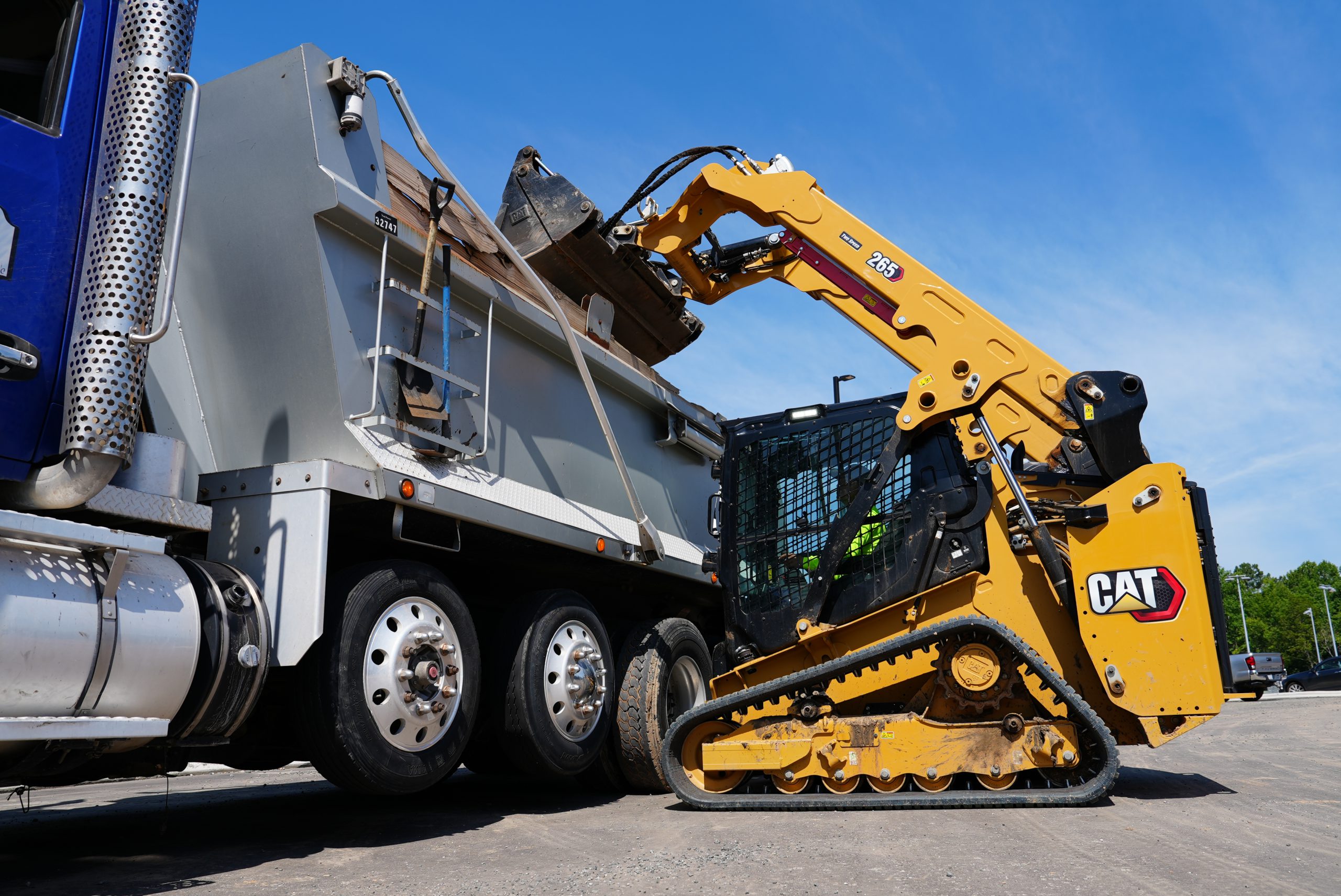 Caterpillar 255 e 265, evoluzione cingolata | e-construction