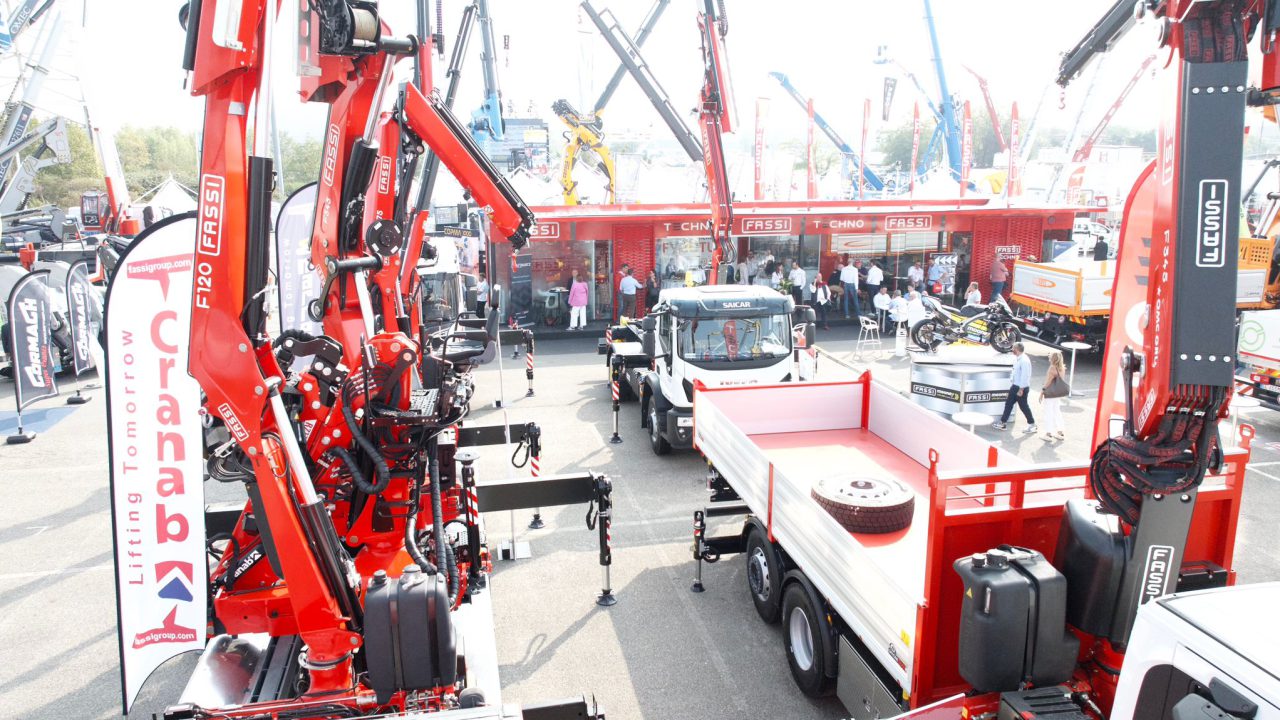 FASSI F1250R-HXP, si amplia la gamma TECHNO | e-construction