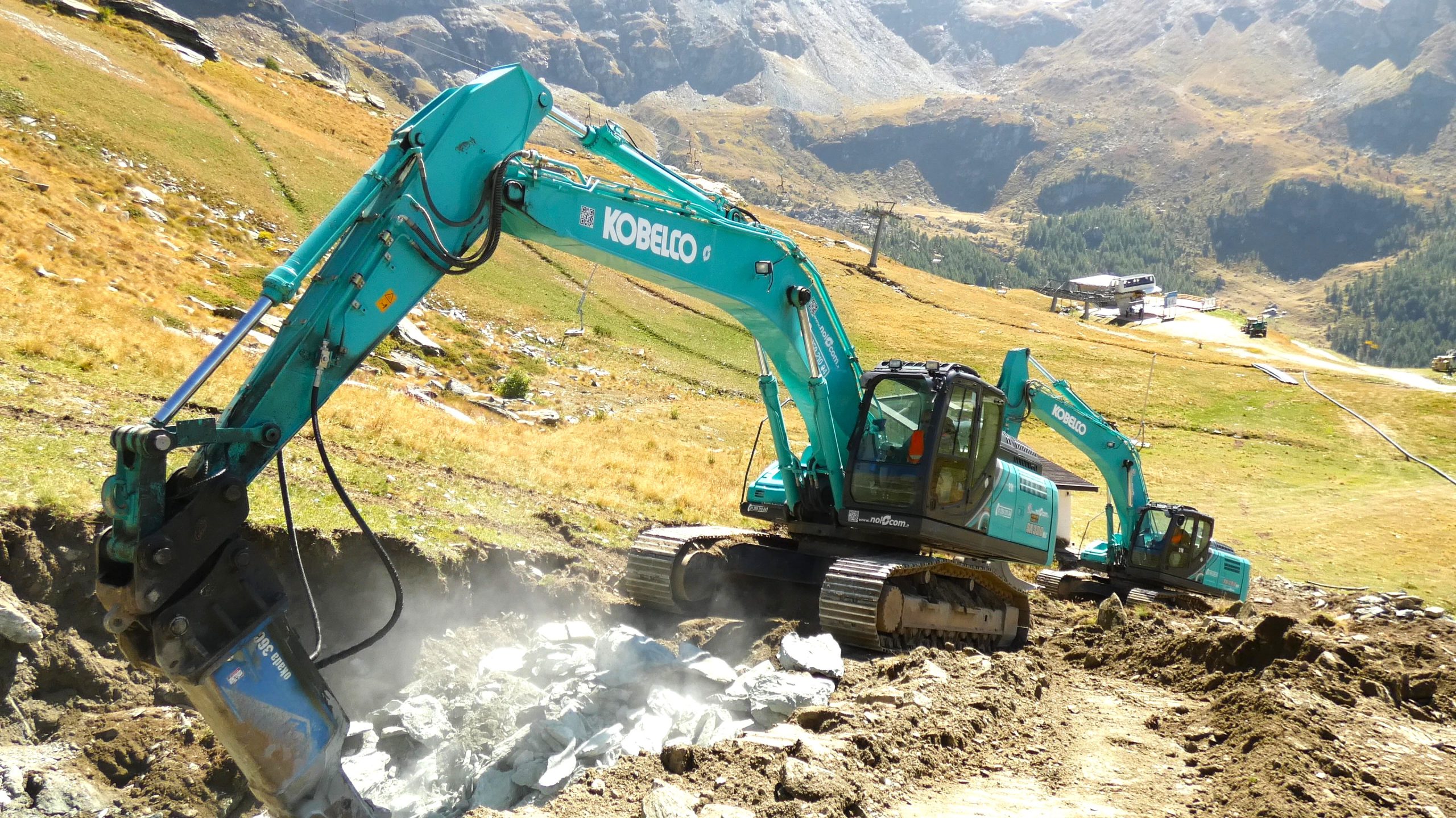 Escavatori idraulici, il cuore produttivo del movimento terra