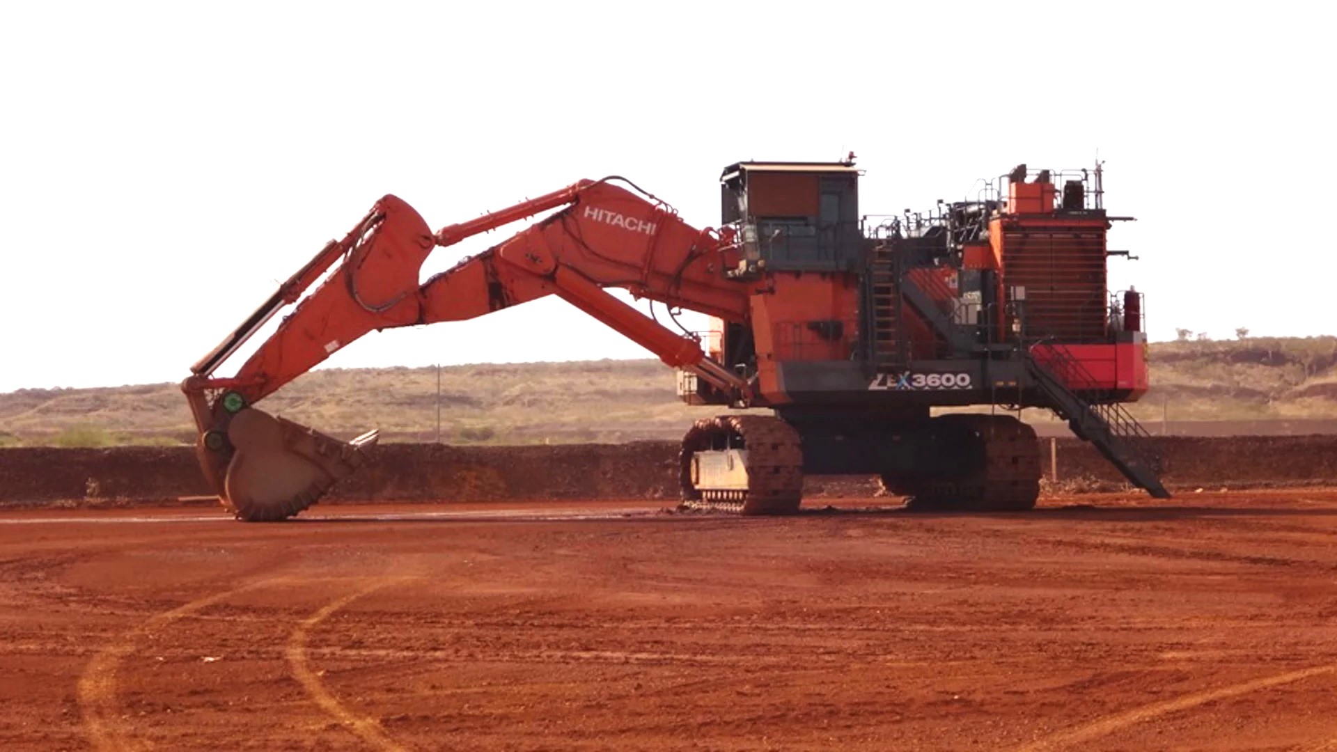 Hitachi: il sistema automatico di assistenza allo scavo sui mining