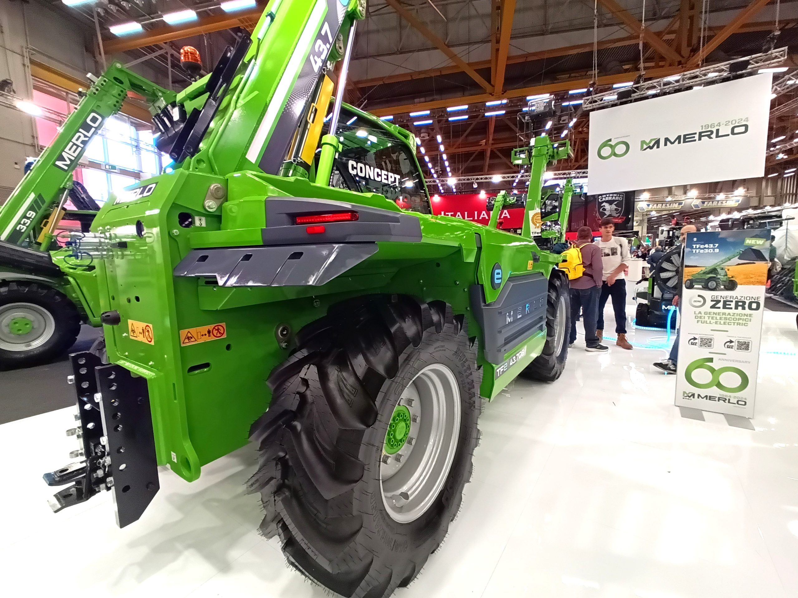 MERLO ha presentato i concept elettrificati TFe 43.7 e TFe 30.9