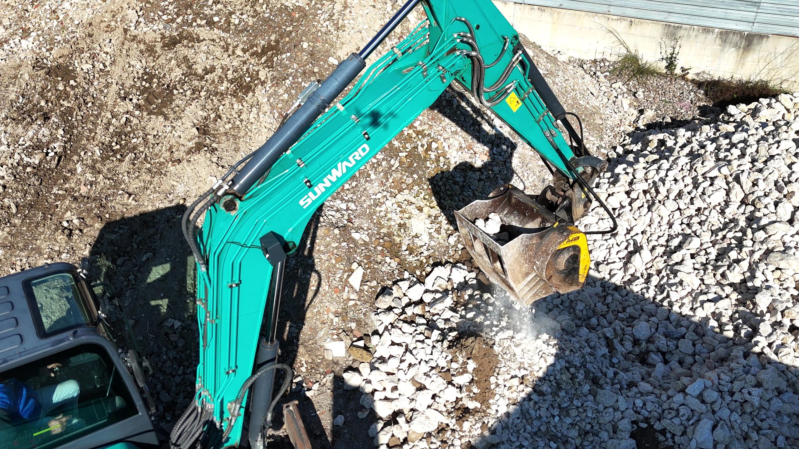 MB Crusher ha fornito una MB-C50 S4 usata per materiale lapideo