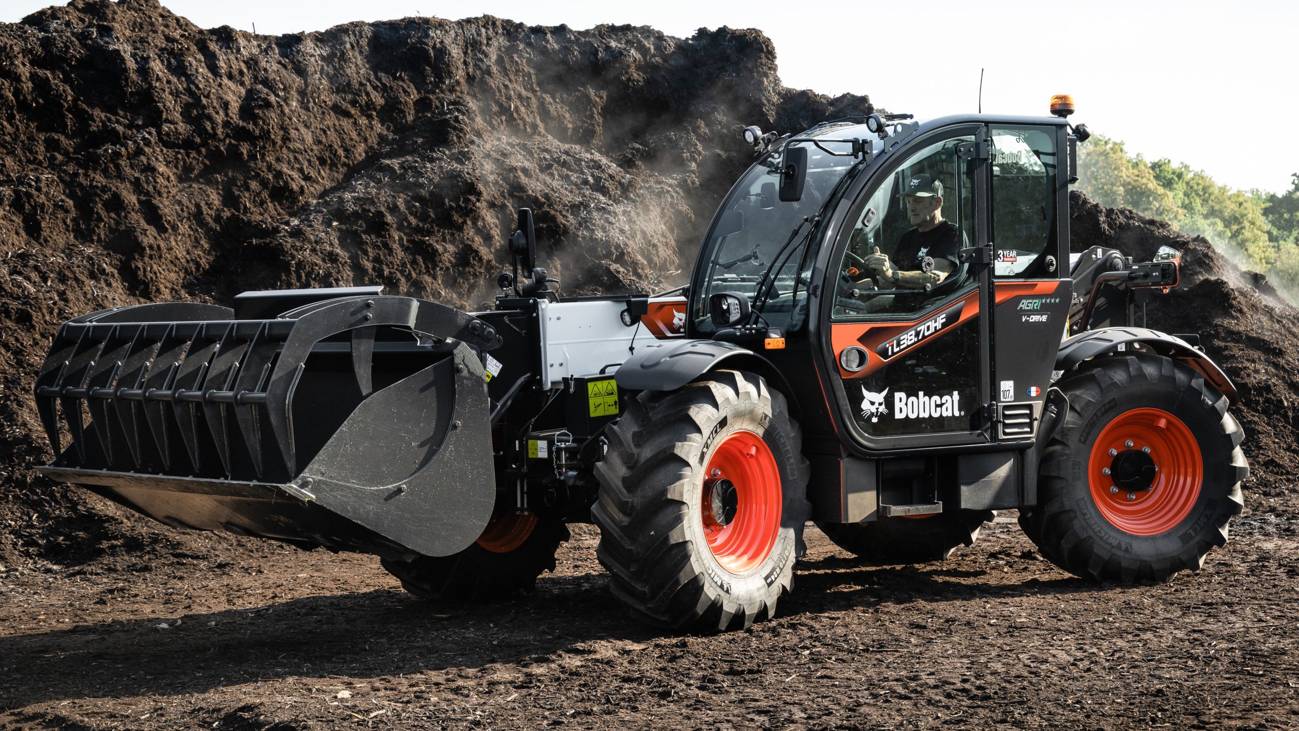 Bobcat presenta i nuovi telescopici con trasmissione V-Drive