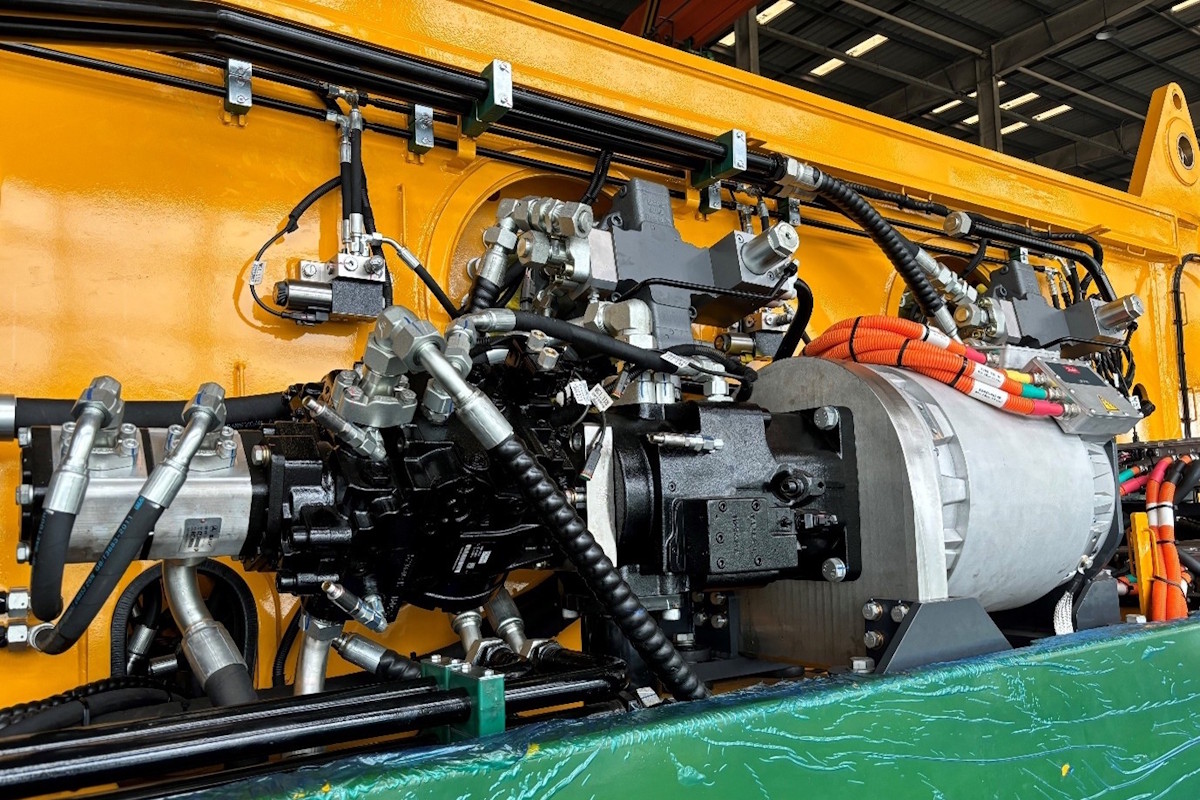 DANFOSS. Consegnato a Sany primo modulo potenza eHydraulic