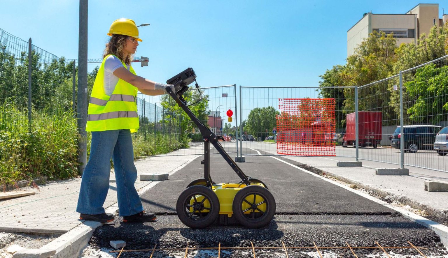 LEICA GEOSYSTEMS lancia il sistema di rilevamento DS4000