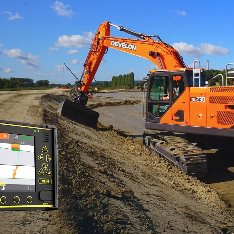 Leica Geosystems iCON 3D per i nuovi escavatori Develon DX9